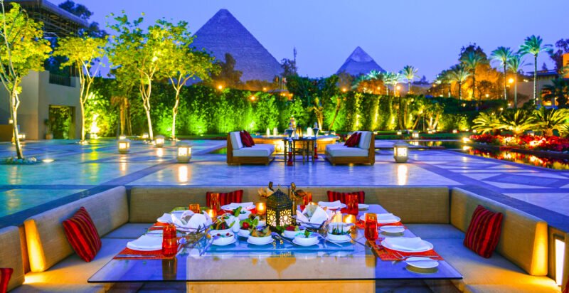 6 Best Restaurants Near Pyramids of Giza You Must Know in 2025
